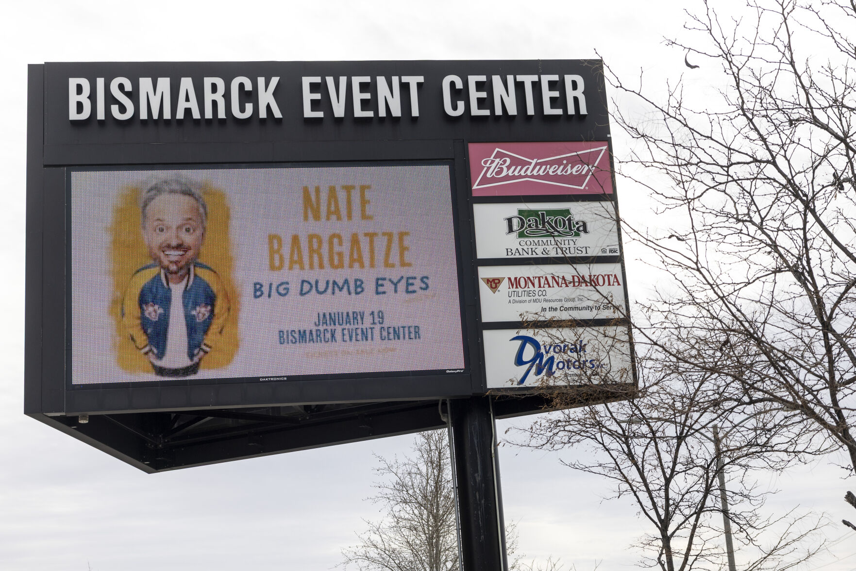 Bismarck selects Oak View Group to manage Event Center