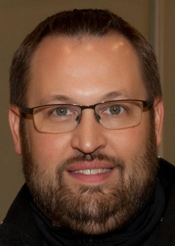 Mandan's Strinden resigns as Mandan girls hockey coach