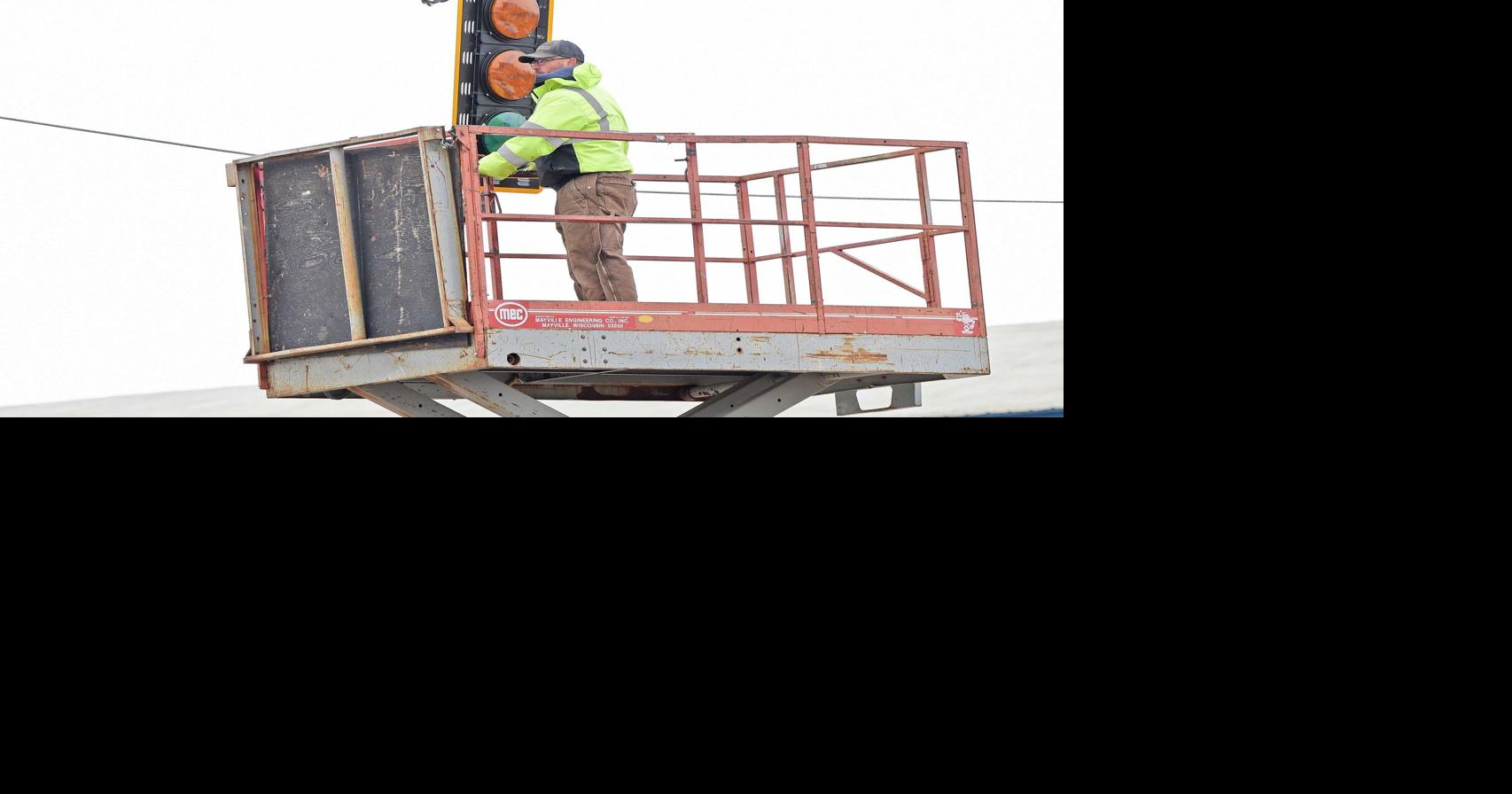 Expressway-Rosser traffic signal to be repaired