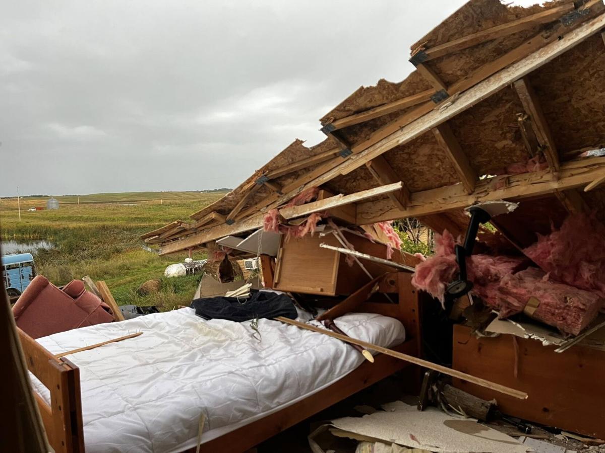 Denhoff tornado victim Kevin Vietz recounts experience