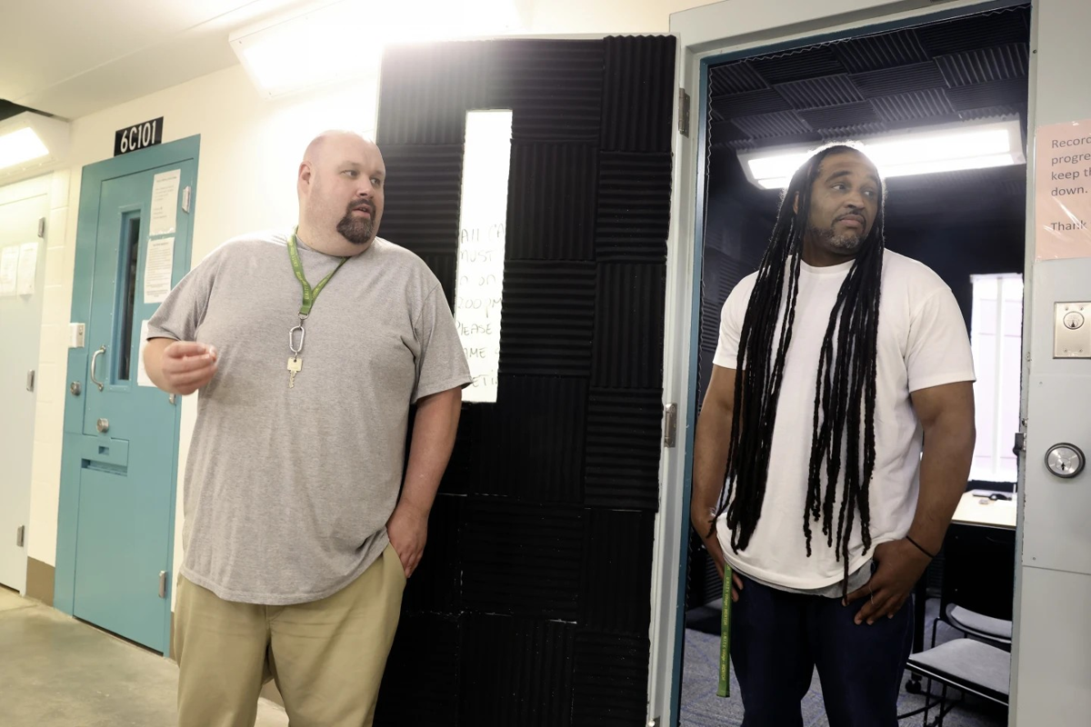 Penitentiary inmates start 'Chainz 2 Changed' podcast