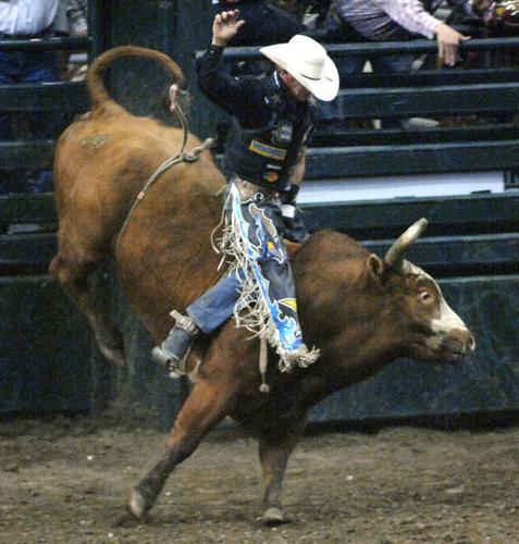 Outlaw rides to win at PBR