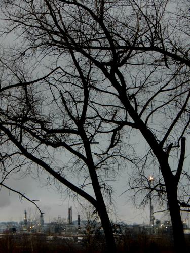 Gas leak causes brief evacuation at Mandan refinery