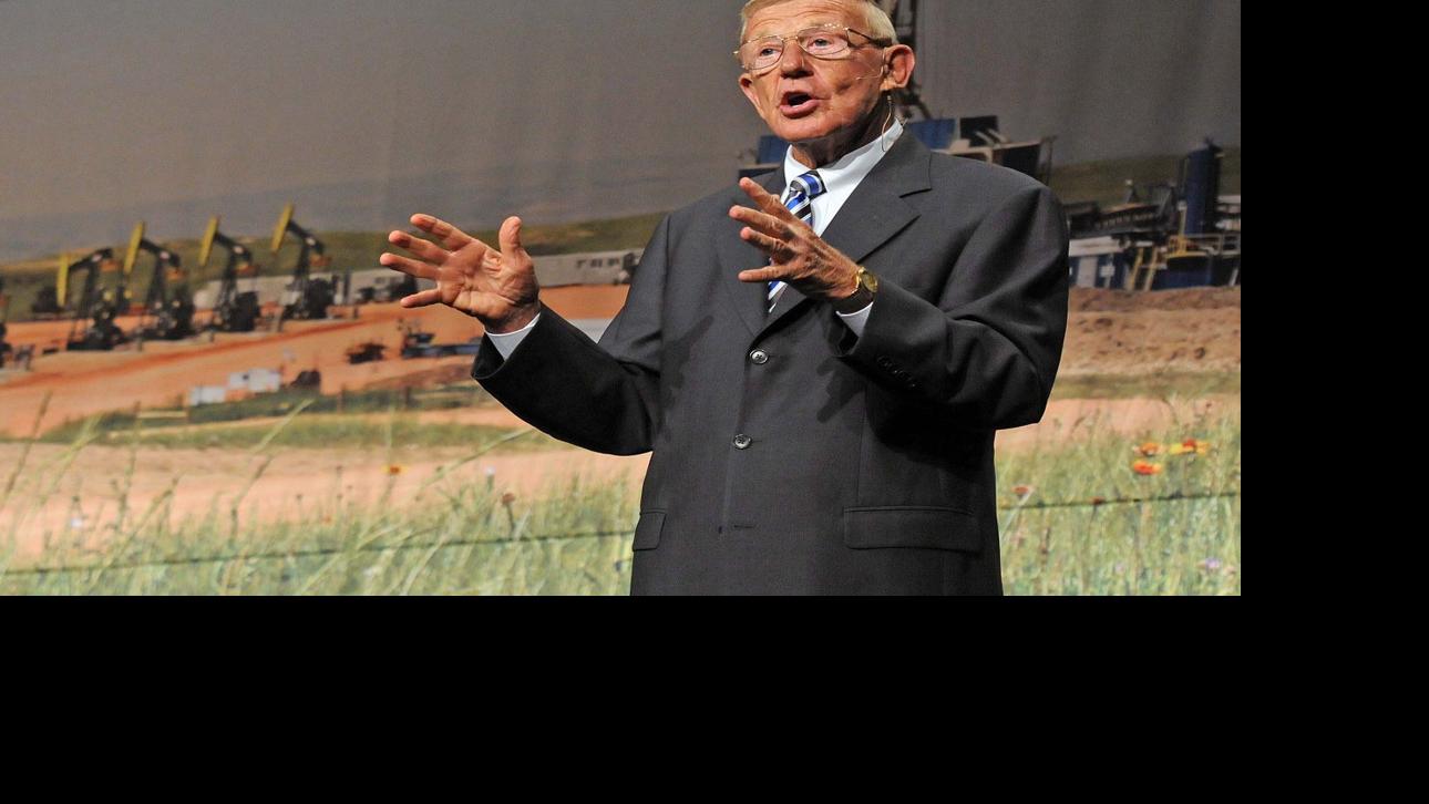 Holtz motivates energy conference in leadup to Trump | State & Regional ...