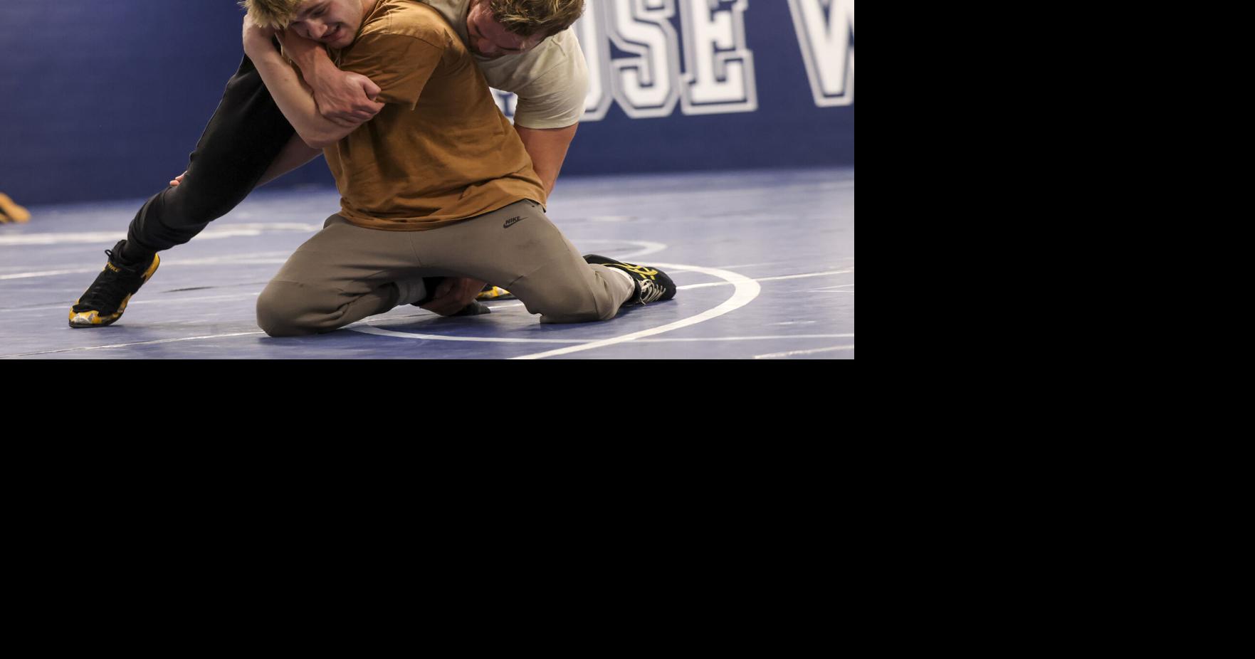 Jump comes in second season for BSC men's wrestling