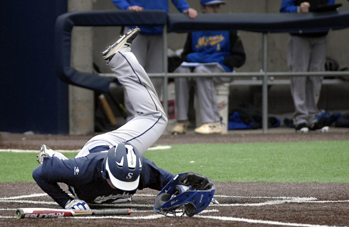 Skyhawks top Miners in chilly season opener