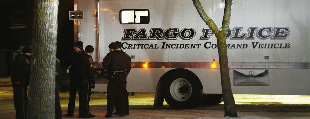 Fargo officer shot in standoff, suspected gunman dead