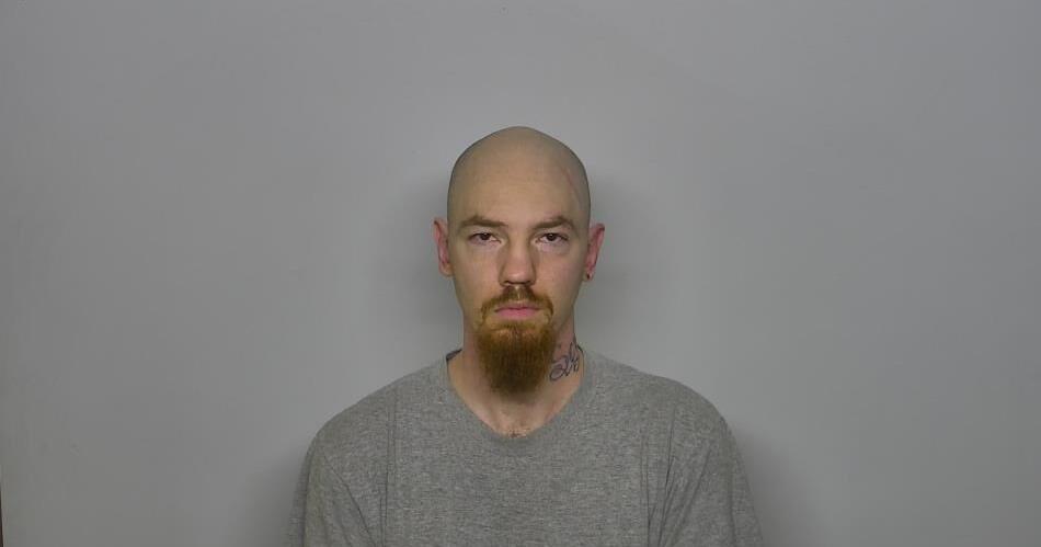 Bismarck man charged with stabbing fiancé