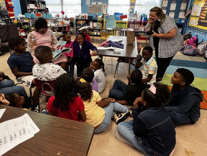 FS Ervin Elementary students in Pine Hill get special school picture ...