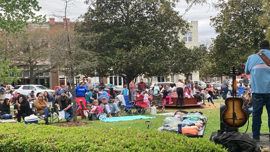 Main Street Demopolis hosts first Crawfish Boil Saturday, photo gallery ...