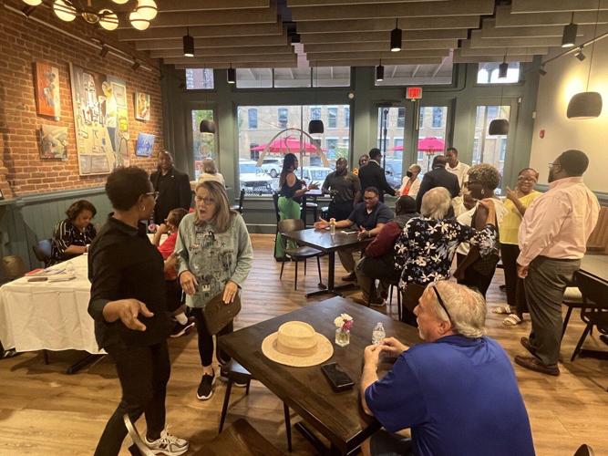 Former Selma Mayor George Evans' book signing tour kicks off at ...