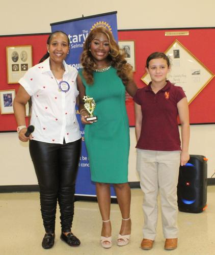 Selma Rotary Club gives out thousands in scholarships to five Dallas ...