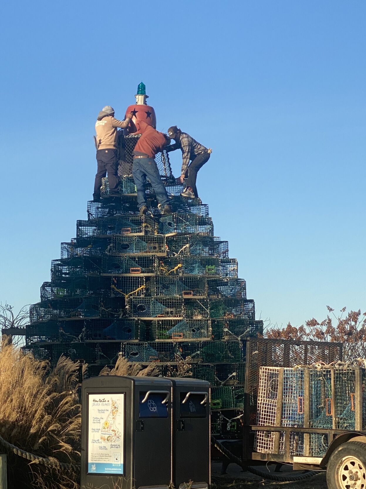 A welcoming beacon for the holidays | News | blockislandtimes.com