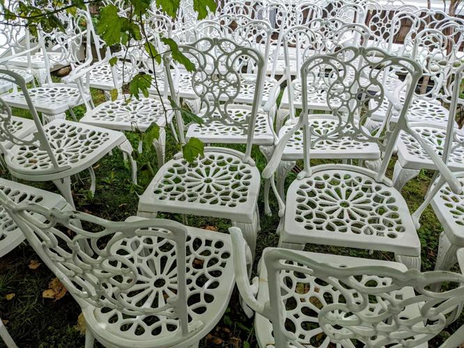 ART AROUND TOWN - Lars Trodson debuts photography at Spring Street ...