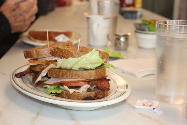 Let’s do lunch — Ellen’s at the Airport | News | blockislandtimes.com