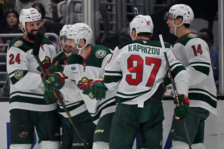 Kings give up lead in 3rd period for 2nd straight game but recover for ...