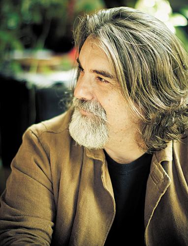 Darrell Scott? You'll know the songs | Music | bozemandailychronicle.com