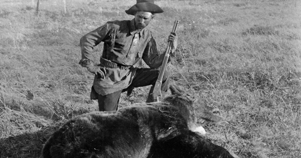 Ghosts of the Prairie: Apex predators still roam central-eastern ...