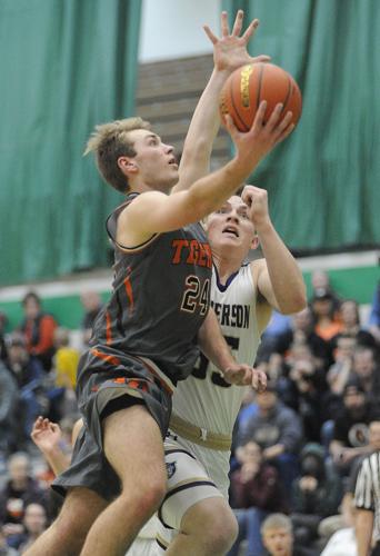 Manhattan relies on defensive intensity once again to capture District ...