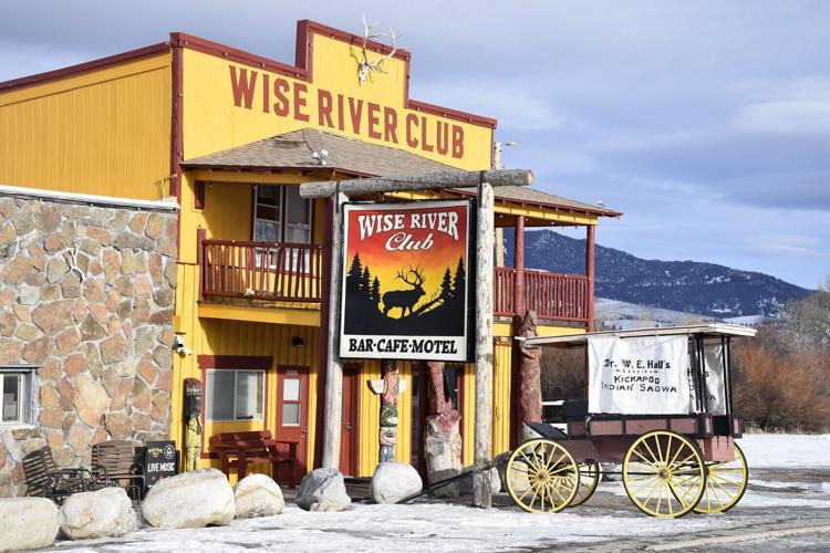 Wise River saloon adds on to better serve outdoors customers | News ...