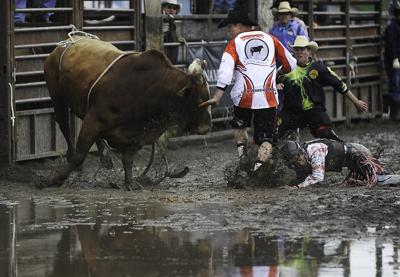 Bullfighters: 'We're living the dream' | Sports | bozemandailychronicle.com