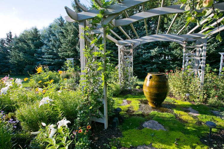 The more the merrier | Features | bozemandailychronicle.com