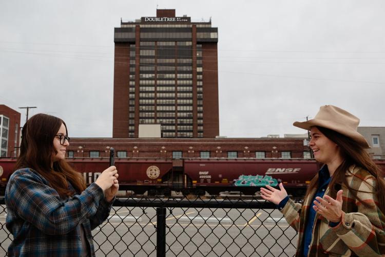 'I constantly feel like a student of Montana': Video star records ...