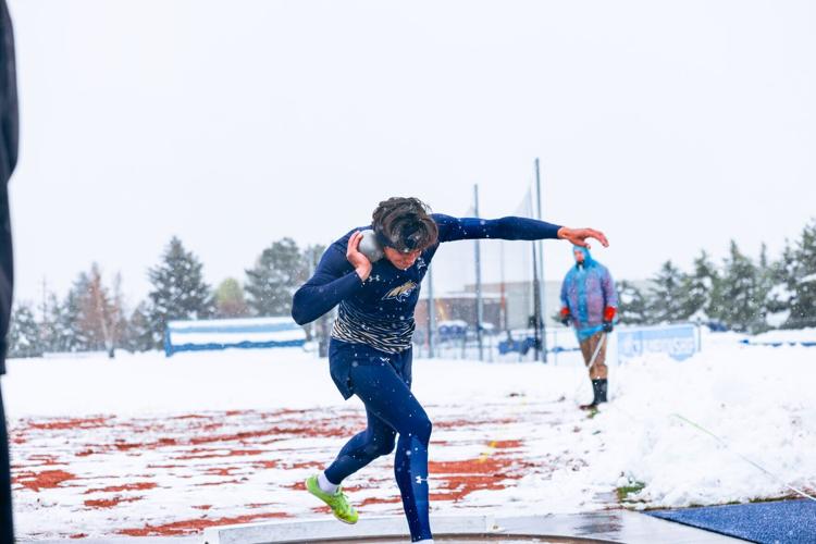 Nicola Paletti, Shelby Schweyen lead Big Sky Outdoors | Bobcats Track ...