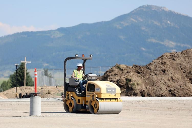 Montana State hosts groundbreaking ceremony for indoor practice ...