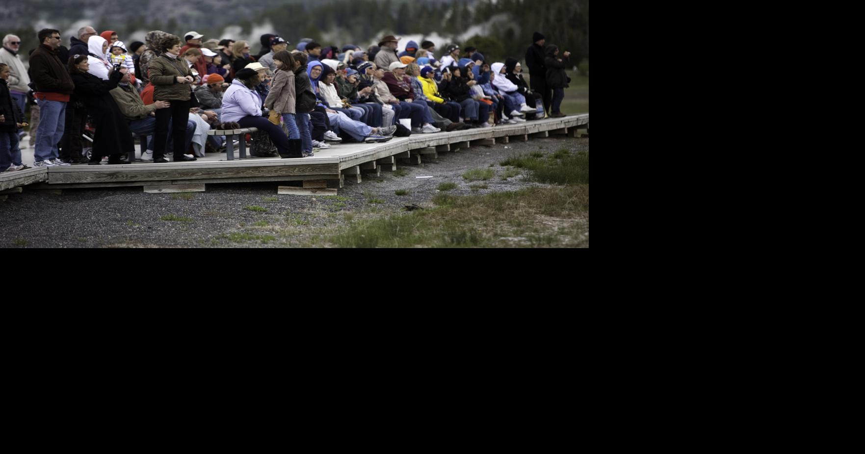 Report: Yellowstone visitors contributed $680 million to local economy ...