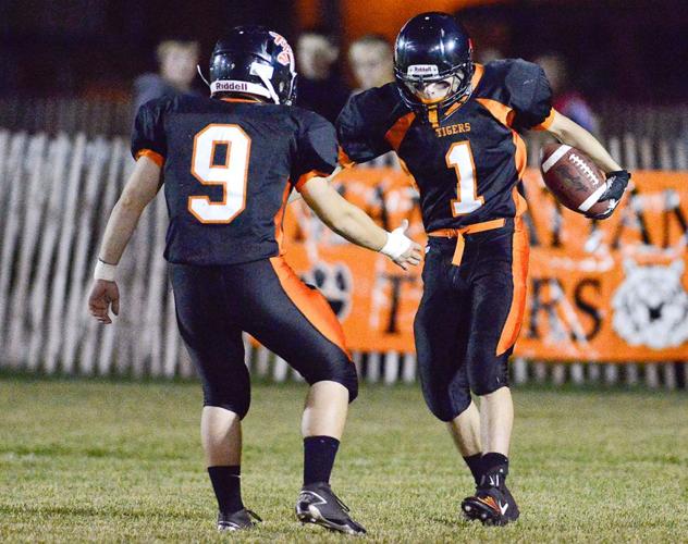 Wolves make Tigers work for 63-26 victory at home | Prep Football ...