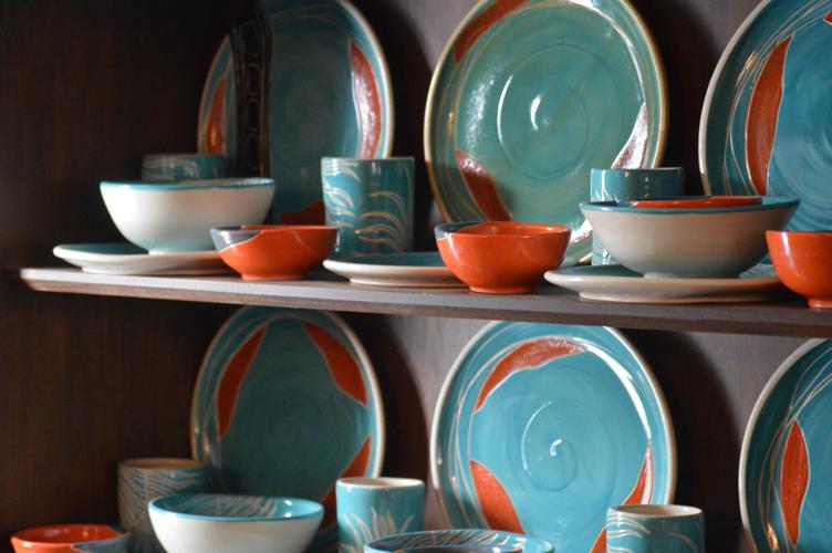 Ona Meyer keeps style fluid, pottery functional | Ruckus ...