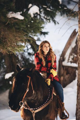 Amanda Stewart gets personal on sophomore album "Venom" | Ruckus ...