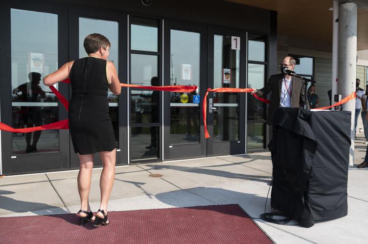 Anderson School starts classes with new, renovated building | Education ...