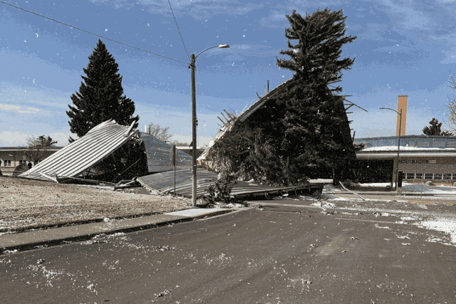 Roof of Great Falls’ elementary school blown off in windstorm | News ...