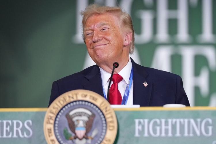 Trump administration warns more than 500 hospitals to provide more ...