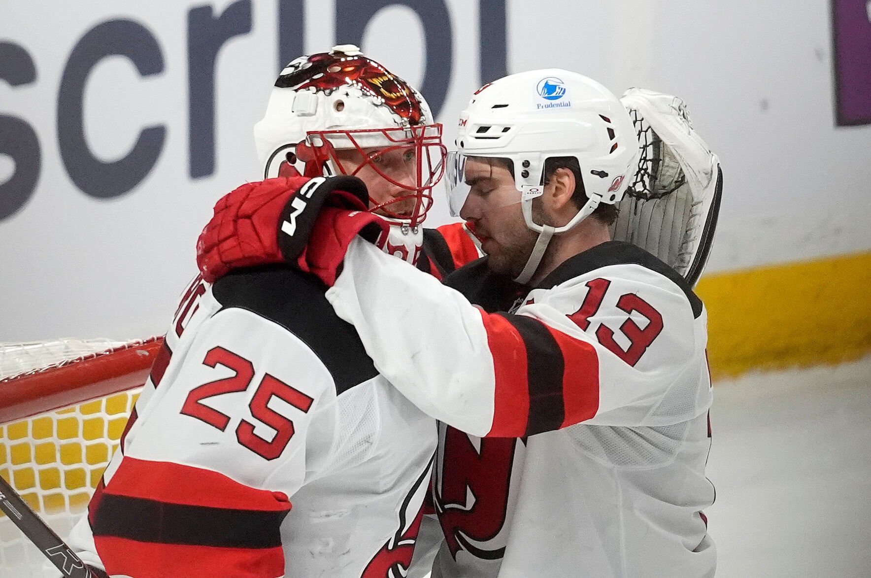 Cody Glass scores tiebreaking goal and Devils beat Senators 4-3 to snap ...