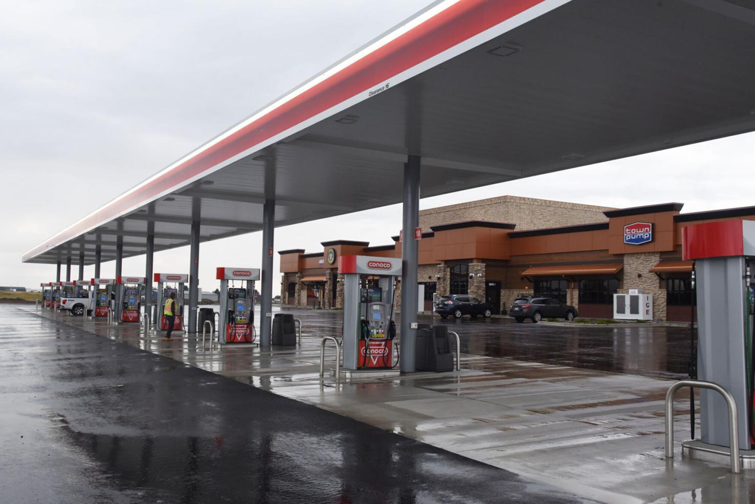 Montana's biggest Town Pump opens on Huffine near Bozeman | Business ...