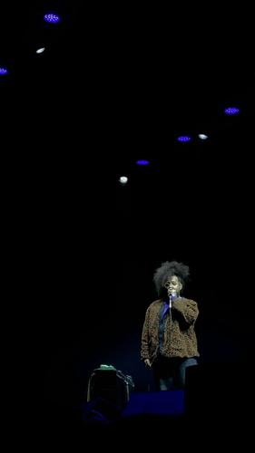 Reggie Watts finds humor in everyday absurdity | Ruckus ...
