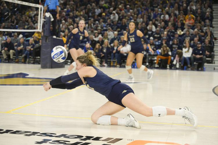 Montana State volleyball takes control of Main Line Trophy with four ...