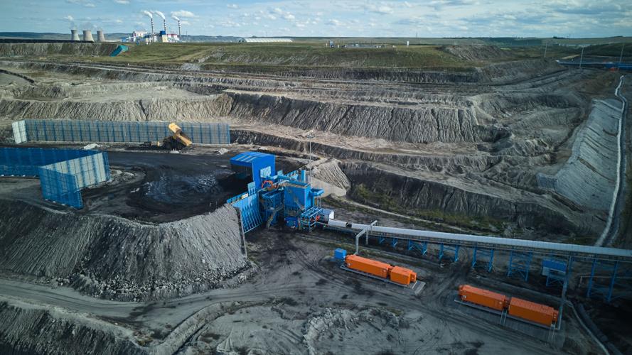 China's Inner Mongolia bets on solar and wind but coal stays close ...