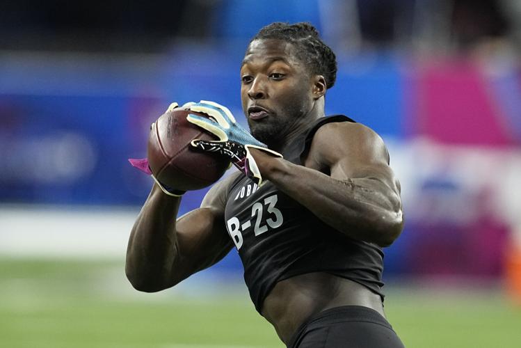 Former Texas star Robinson set to test RB value in NFL draft ...