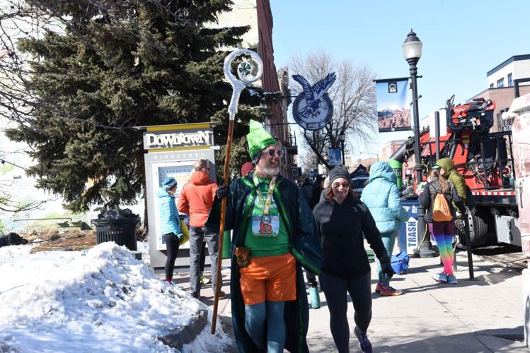 'I’ll meet you at the bar': Thousands turn out for annual Run to the ...