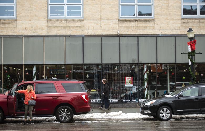 Customers show up in downtown Bozeman to shop local during Small ...