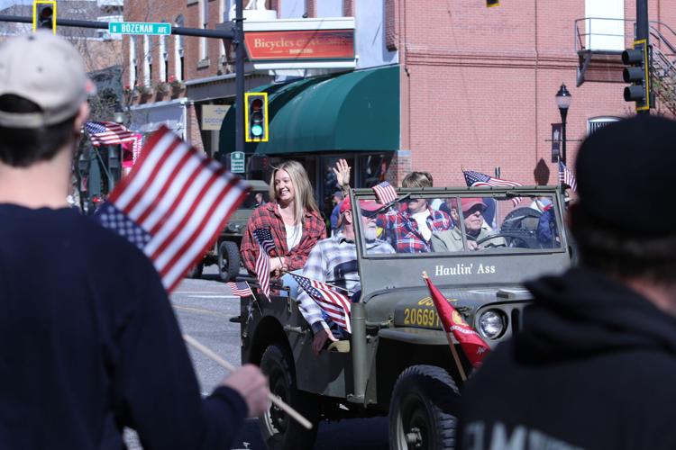 Honoring sacrifice: Hundreds turn out for annual Memorial Day parade ...