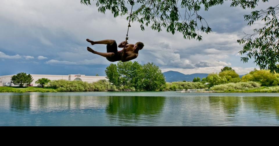Jumping into Bozeman Pond | News | bozemandailychronicle.com