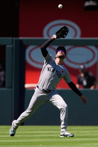 Anthony Volpe's two-run single in the ninth lifts the Yankees to a 4-3 ...