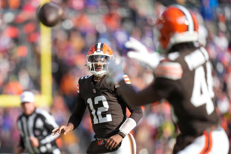 Browns beset by injuries on offense while still trying to evaluate ...