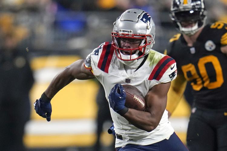 The Patriots and Packers are still seeking their 1st 100-yard games ...