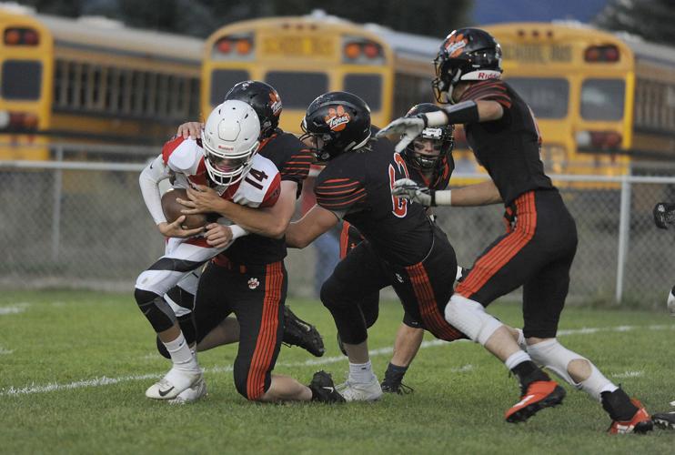 Veltkamp fuels Manhattan football to win over Three Forks | Prep ...